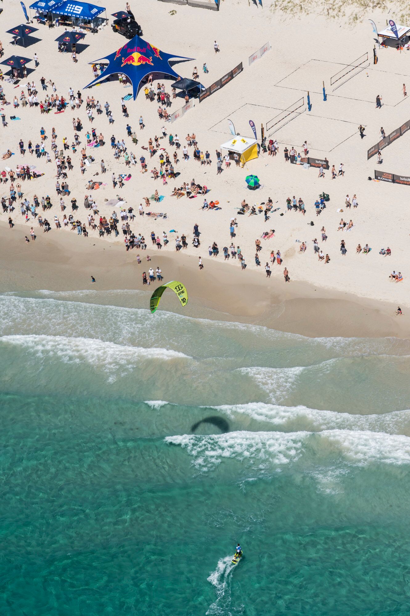 Red Bull Lighthouse to Leighton Kiteboarding Race - Hello Perth
