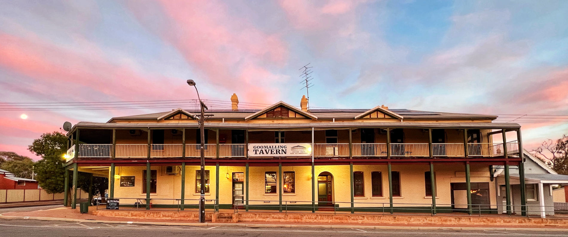 Goomalling Tavern - Hello Perth